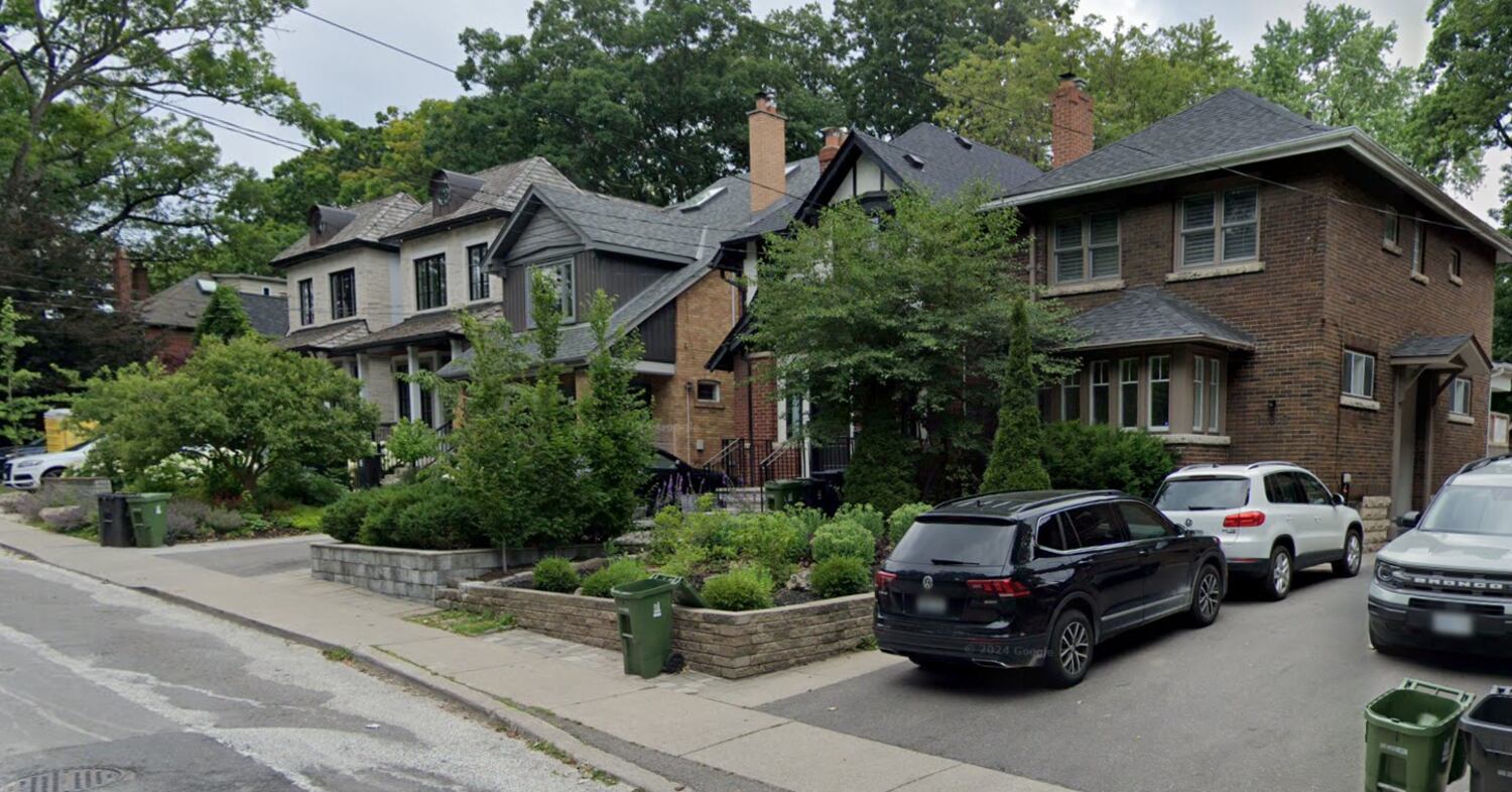 These Toronto-area neighbourhoods are now in 'underbidding territory ...