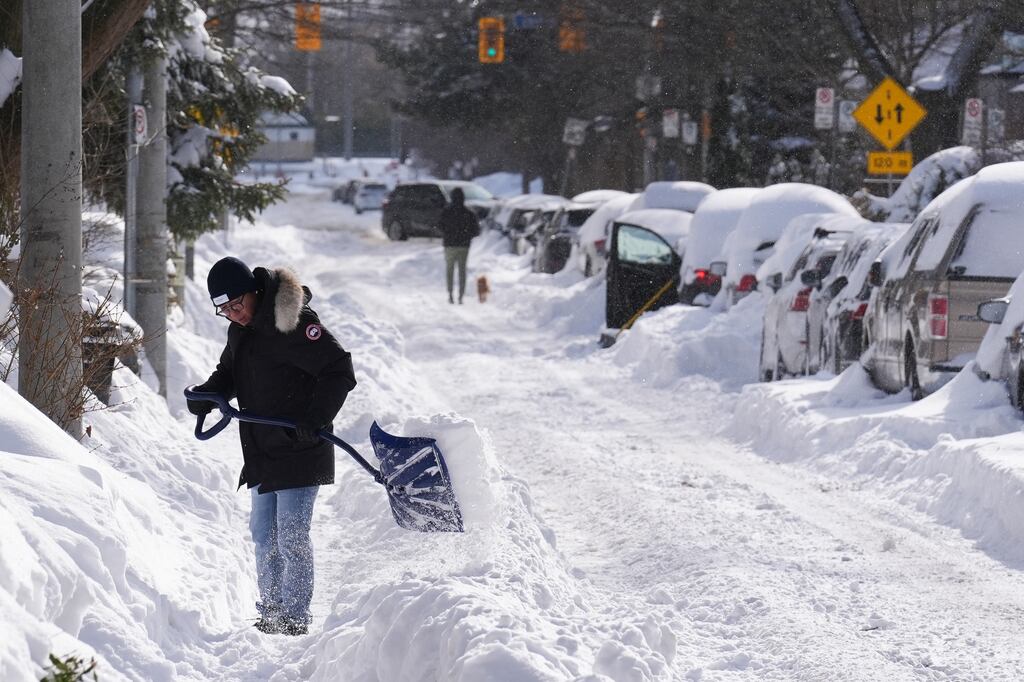 Toronto snowstorm highlights accessibility issues, advocates say