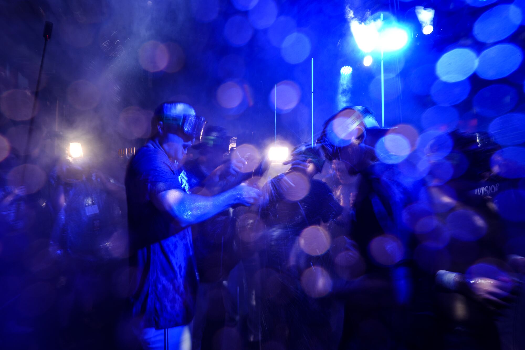 Take a closer look at the Blue Jays champagne-soaked celebration after ...