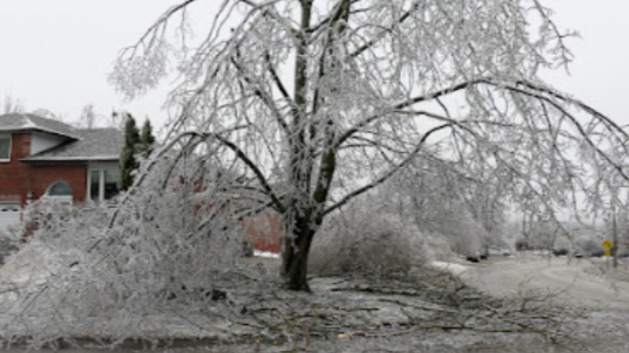 Ice storm causes widespread power outages and damage across Simcoe ...
