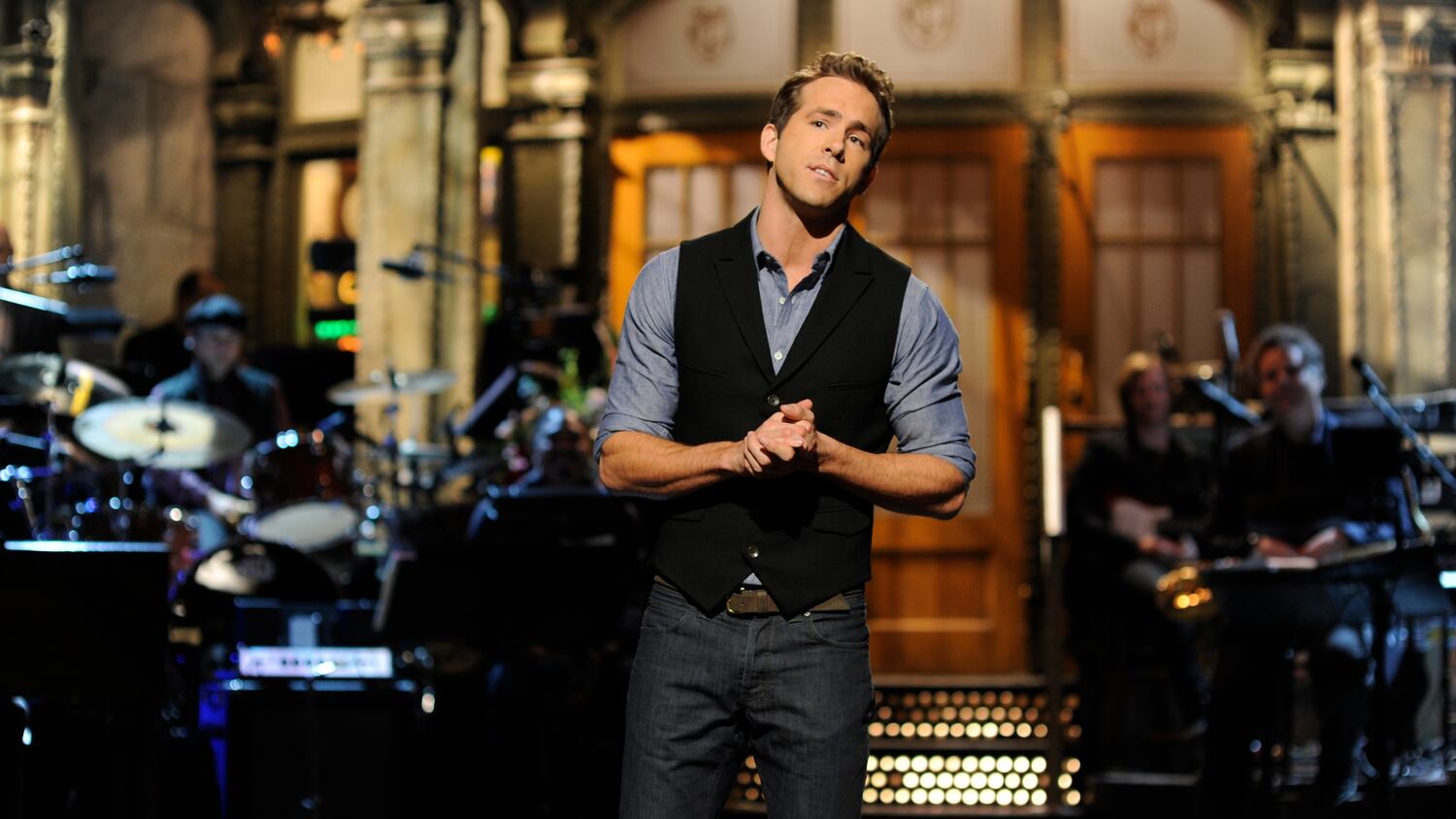 Saturday Night Live: Canadians who have joined the SNL cast or hosted ...
