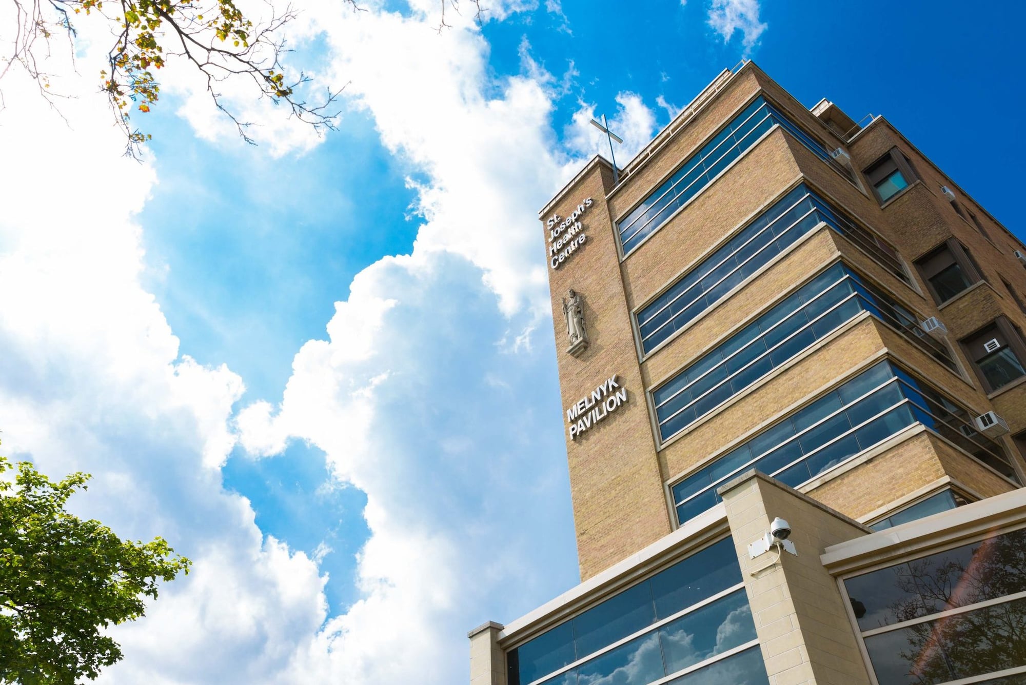 These are the GTA hospitals with the longest wait times, according to a ...