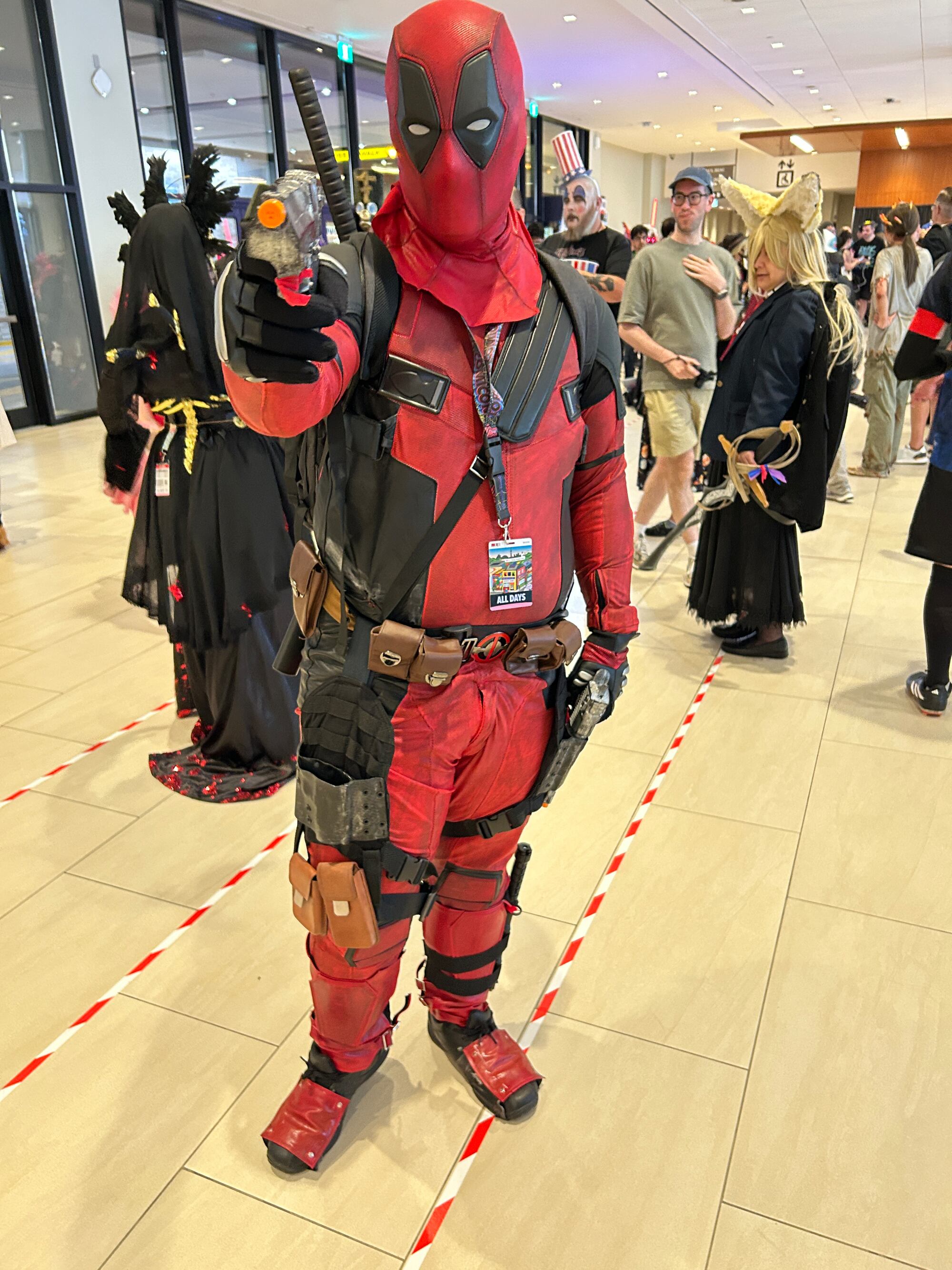 Celebrities and cosplay at Fan Expo Canada 2025 – CP24